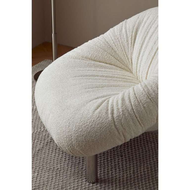 Nestle Lounge Chair - Nostaloft